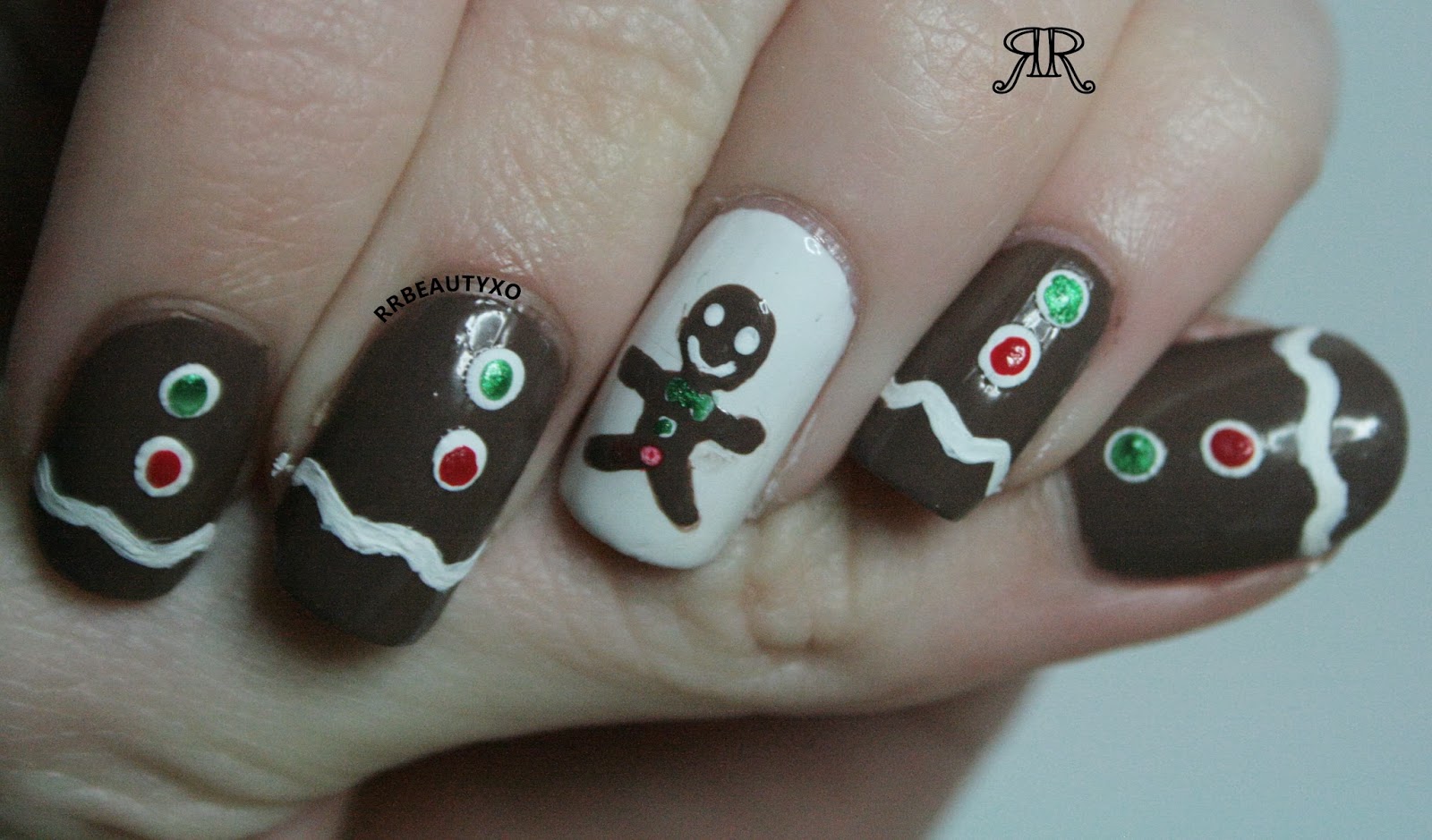 bexynails: Gingerbread Nail Art!