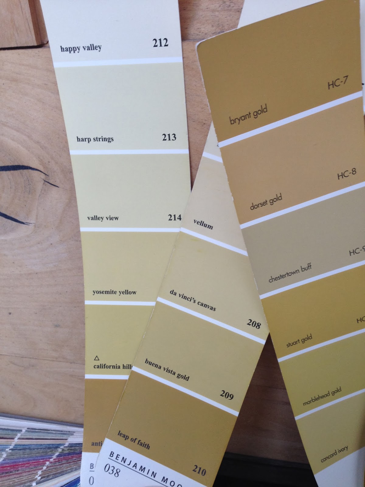 Benjamin Moore Stuart Gold