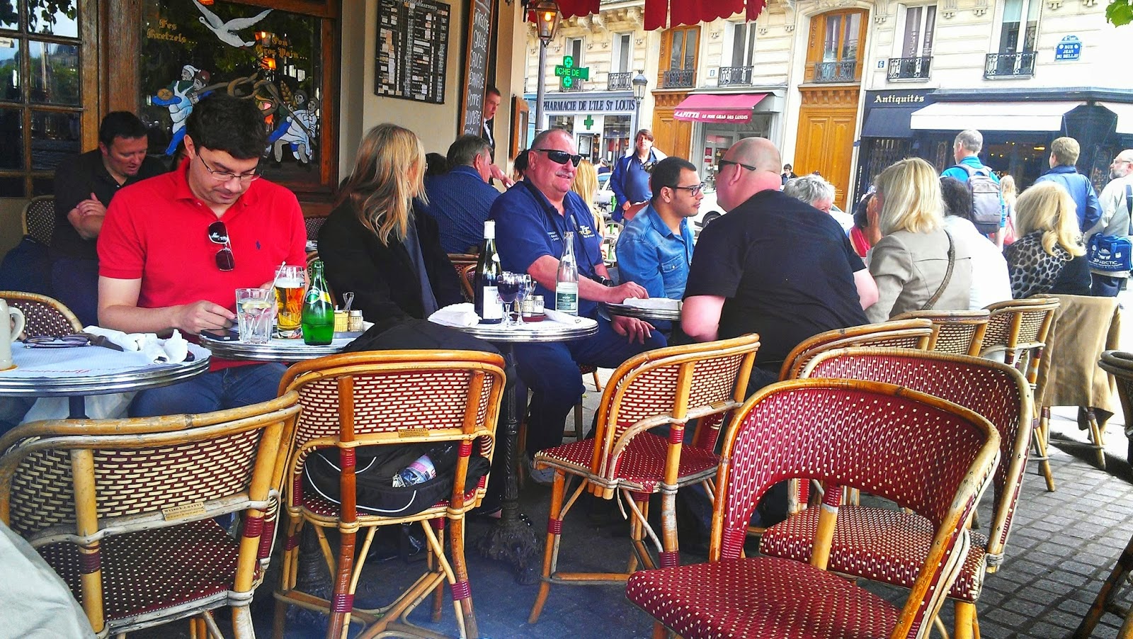 The Domestic Curator: How To Eat Like A Local While Traveling