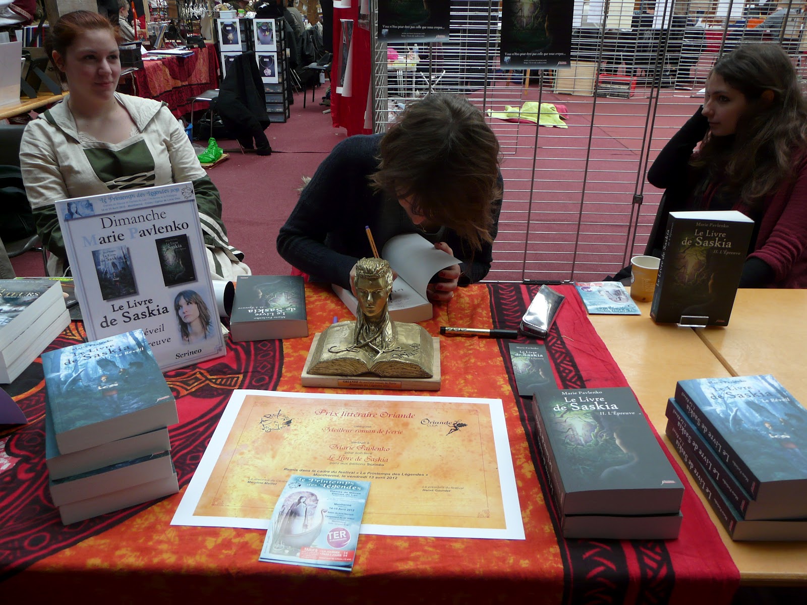 A Contre Mots: Semaine Spéciale #5 : Interview de Marie Pavlenko