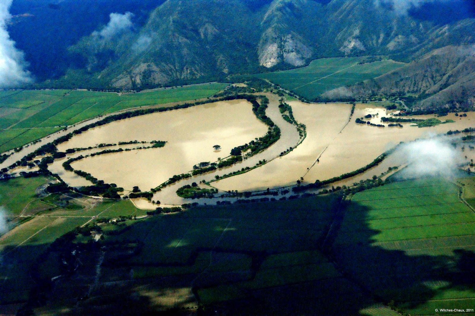 AGUACEROS Y GOTERAS: EL DESMADRE DEL RÍO CAUCA...