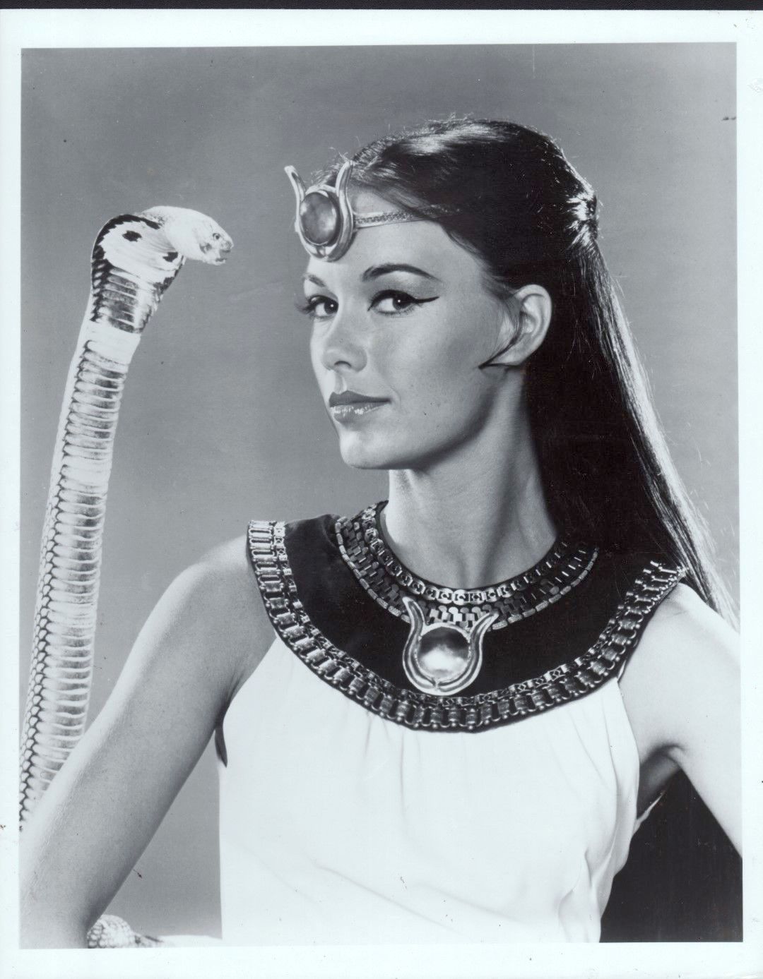 Pop Culture Safari!: Pics: JoAnna Cameron as "Isis"