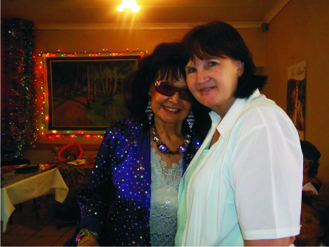 La Reynette Centre: Min Shaw with Family and Friends on a special ...