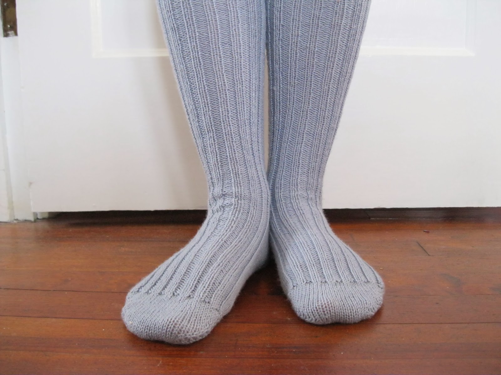 Apron History: Knitted Tights