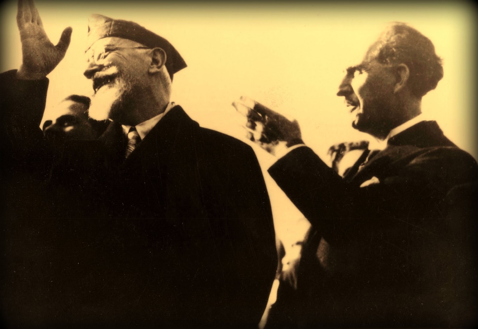 ΓΕΩΡΓΙΟΣ ΠΑΠΑΝΔΡΕΟΥ (1888 - 1968) Ο ΓΕΡΟΣ ΤΗΣ ΔΗΜΟΚΡΑΤΙΑΣ | "Τα πάντα ...