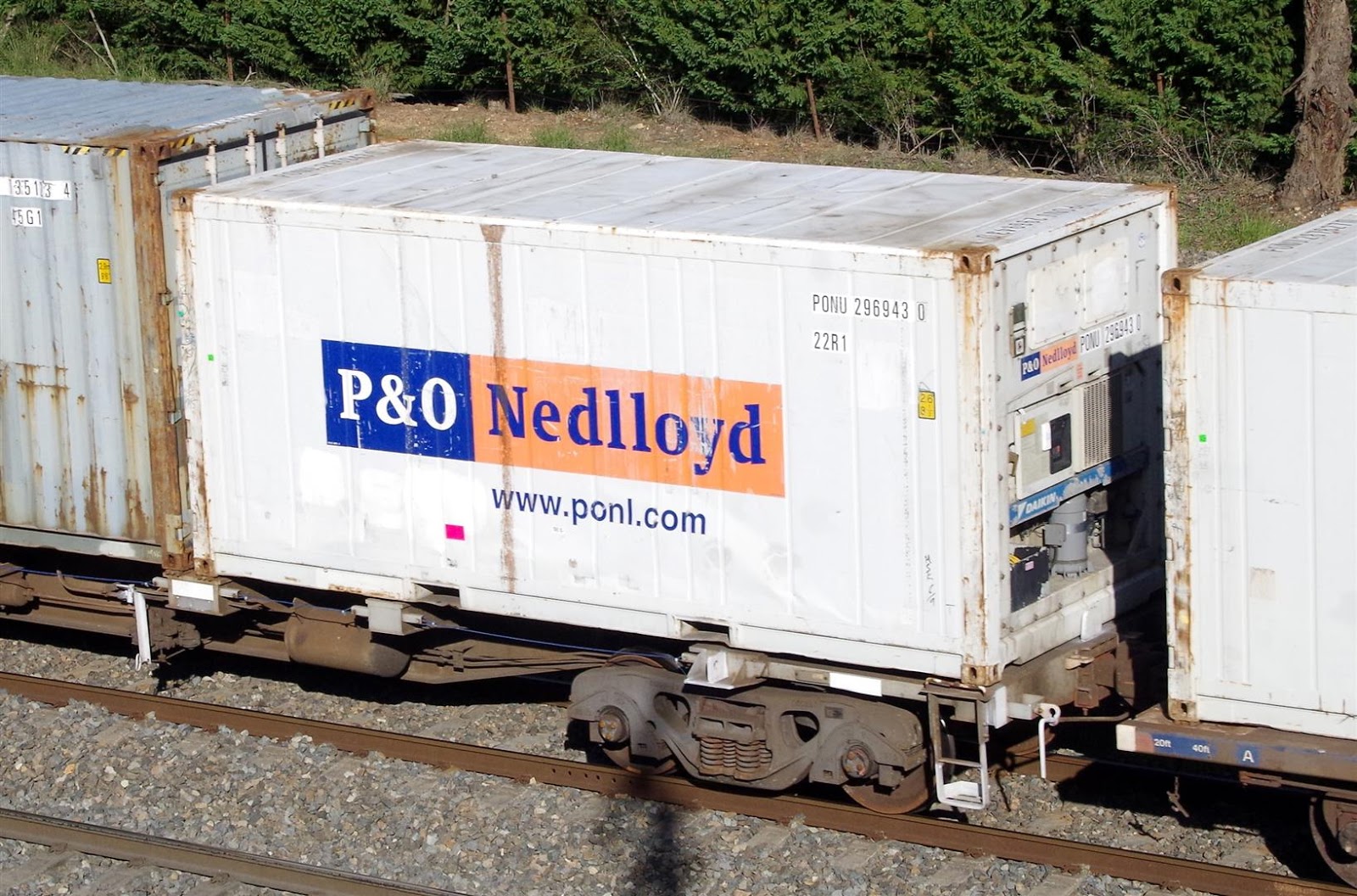 Rollingstock News: P&O Nedlloyd Containers