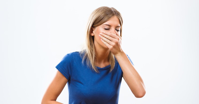 Ποιες οι αιτίες για το συστηματικό επίμονο ρέψιμο; Ποιες παθήσεις ...