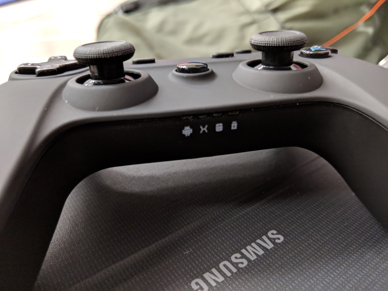 Reviewing the Matricom XYBA gamepad