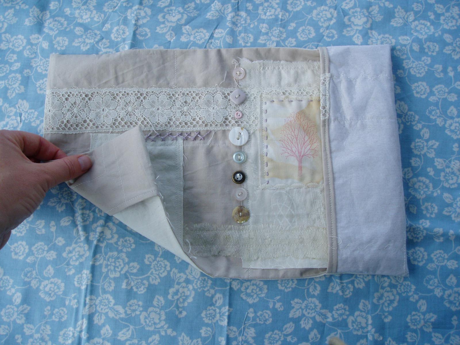 Charlotte Scott - Textile Artist: Fabric Book Cover Tutorial