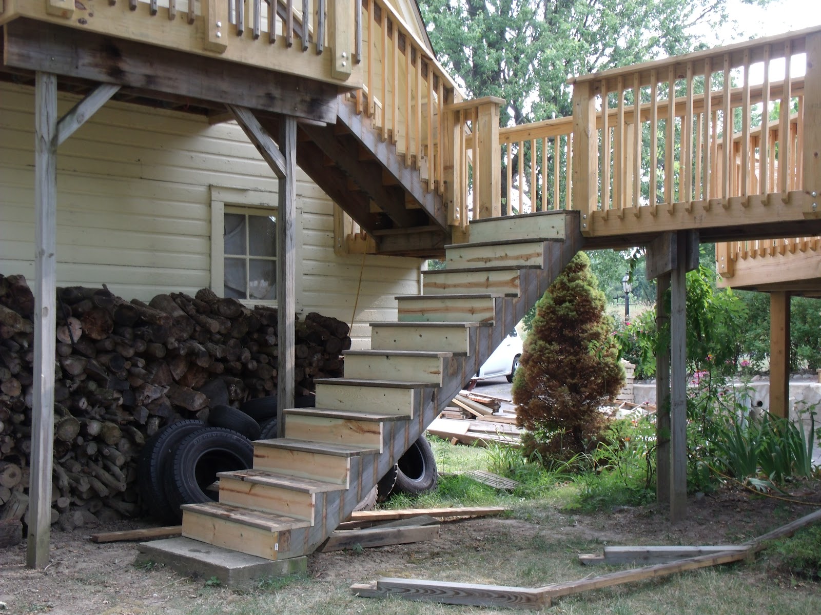 Gear Acres at Top of the Hill: More deck work