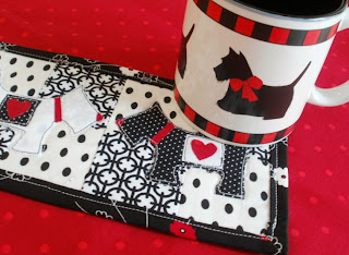 Susie's Sunroom: Mug Rug Making Time!