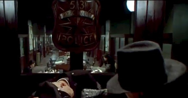 The Voice of Vexillology, Flags & Heraldry: Vexilloids in Dark City 1998