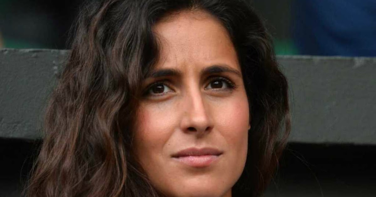 Rafaholics.net: Wimbledon: Mary Perello in the players box