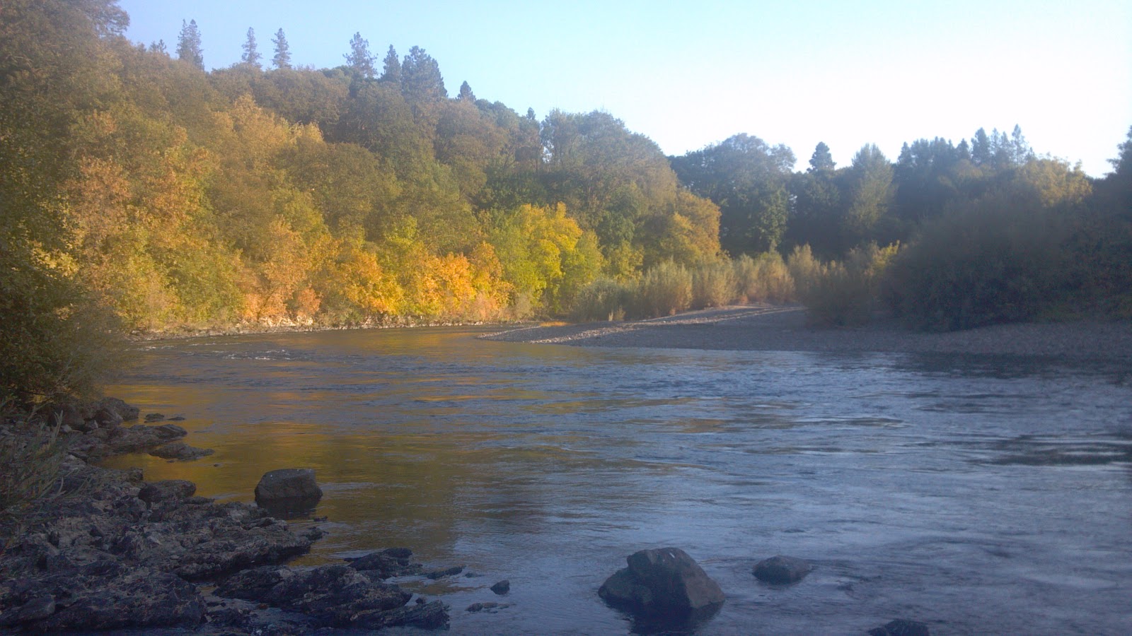 Rogue River Rafting: The Rogue River colors in the fall