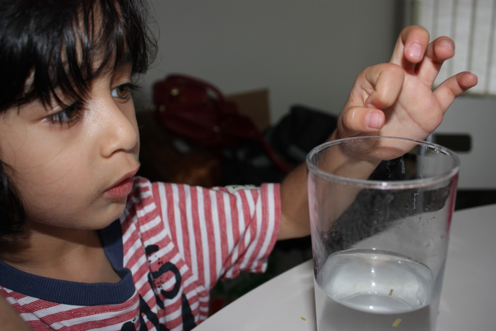 Dancing Spaghetti Science Experiment - Workout with Salma