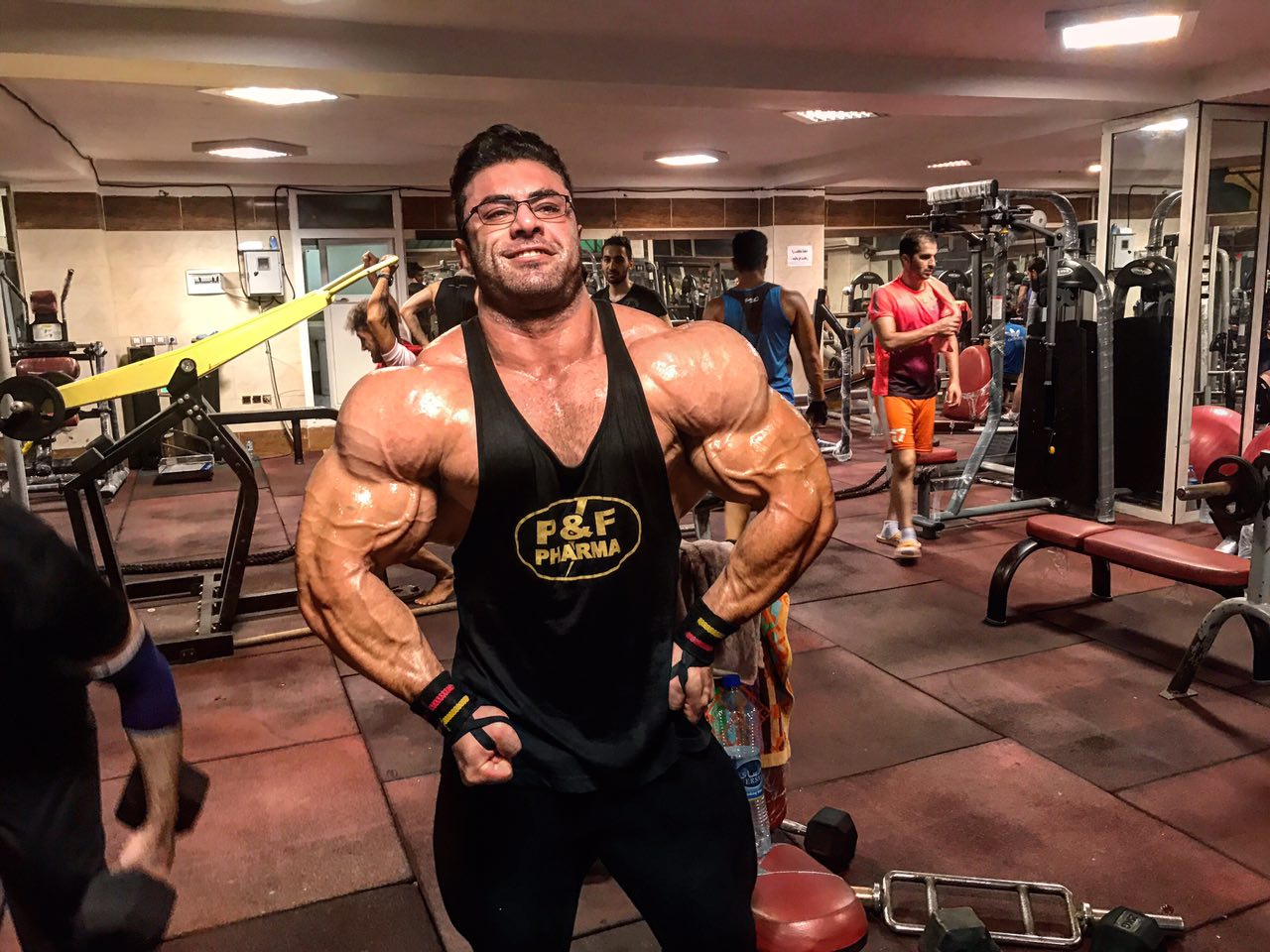 Hola Bodybuilders: IFBB PRO Behrooz Tabani