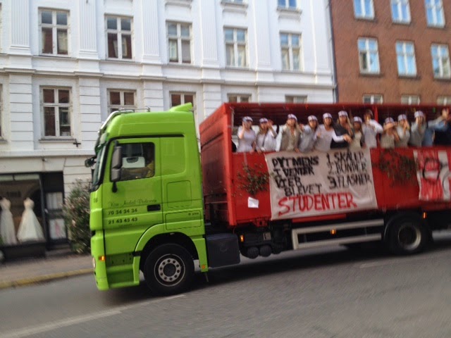 Julia's Danish Days: Danish Graduation