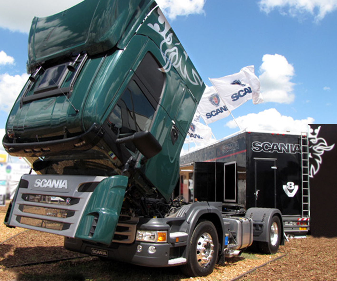 Revista EL REMOLQUE: SCANIA, Siempre en los Principales Eventos