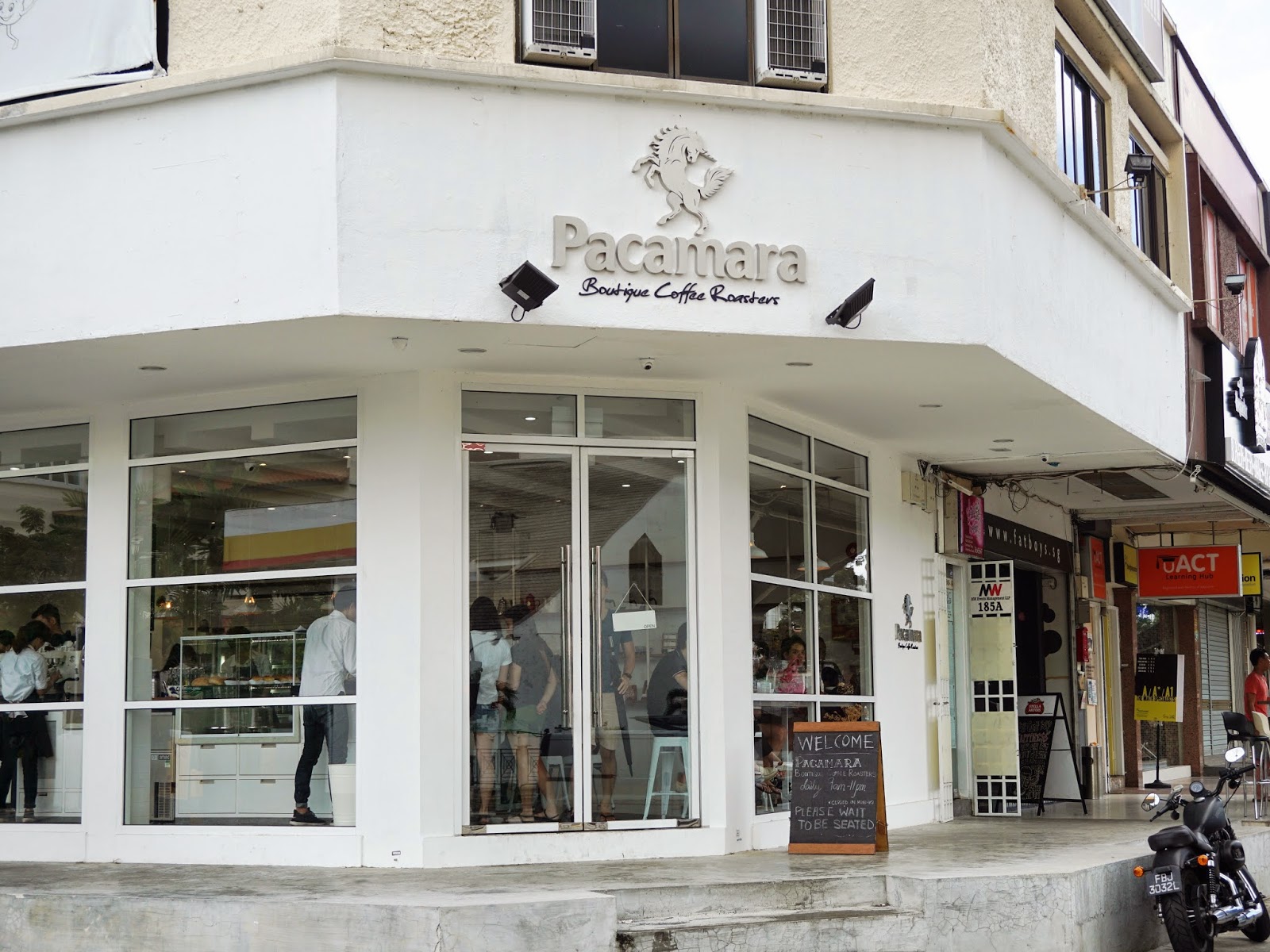 PinkyPiggu: Pacamara Boutique Coffee Roasters Singapore @ Upper Thomson ...