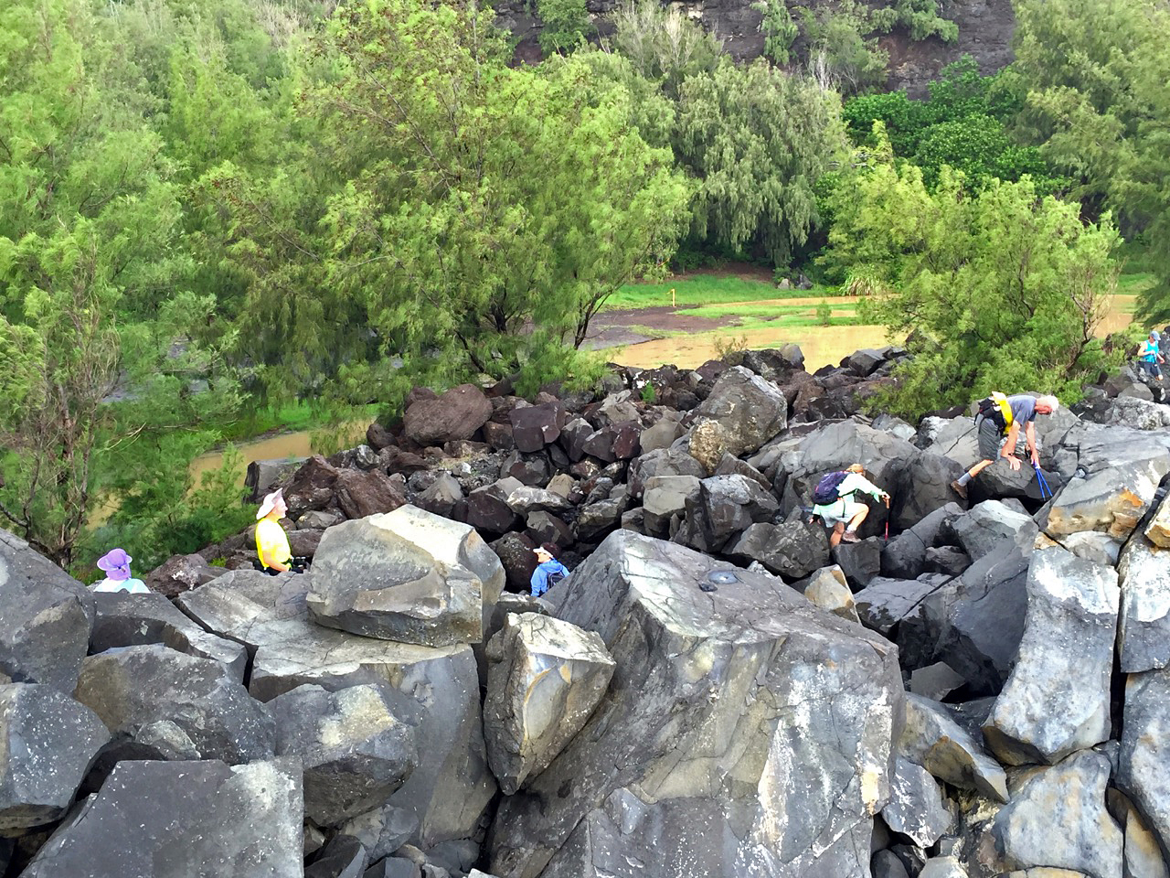 Around the Bend Friends ®: Hawaii Excursion 2015 - Kahili Rock Quarry ...