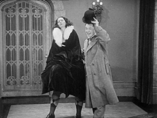 Thelma Todd: CHICKENS COME HOME