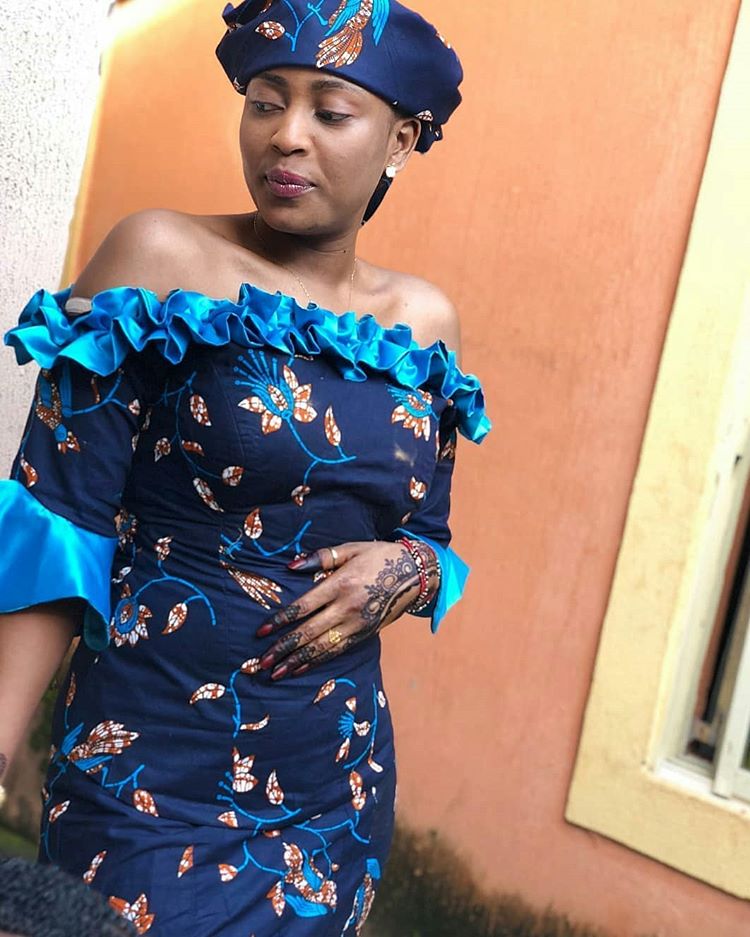 Kalli Zafaffan Hotunan Fati Washa Na Kwalliyar sallah - HausalLoaded.Com