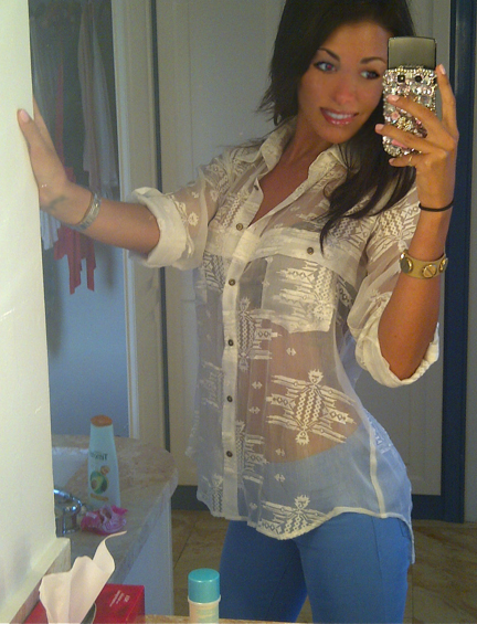 raven lee's spot: August 2011