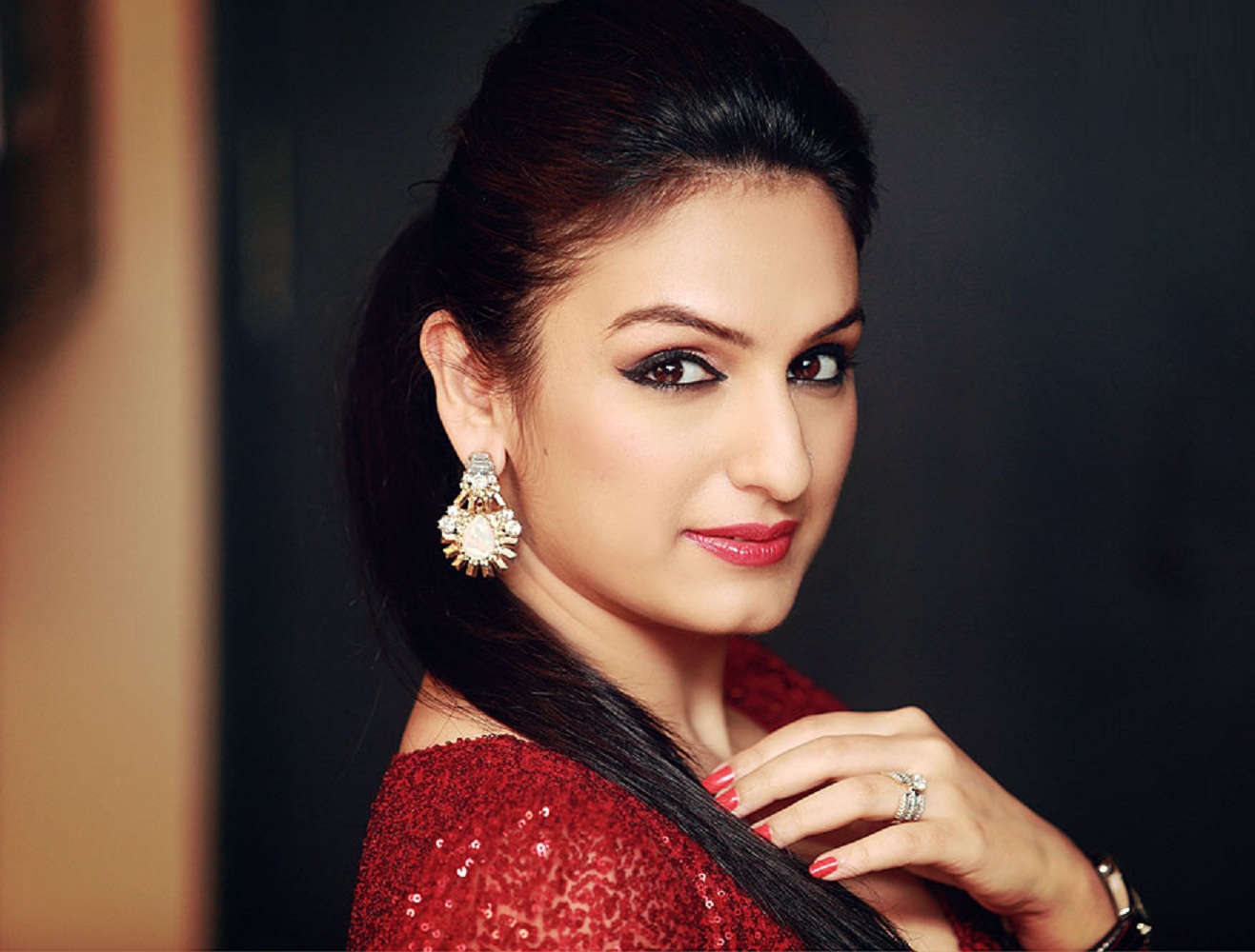 Akriti Kakkar Images HD Wallpaper - all 4u wallpaper