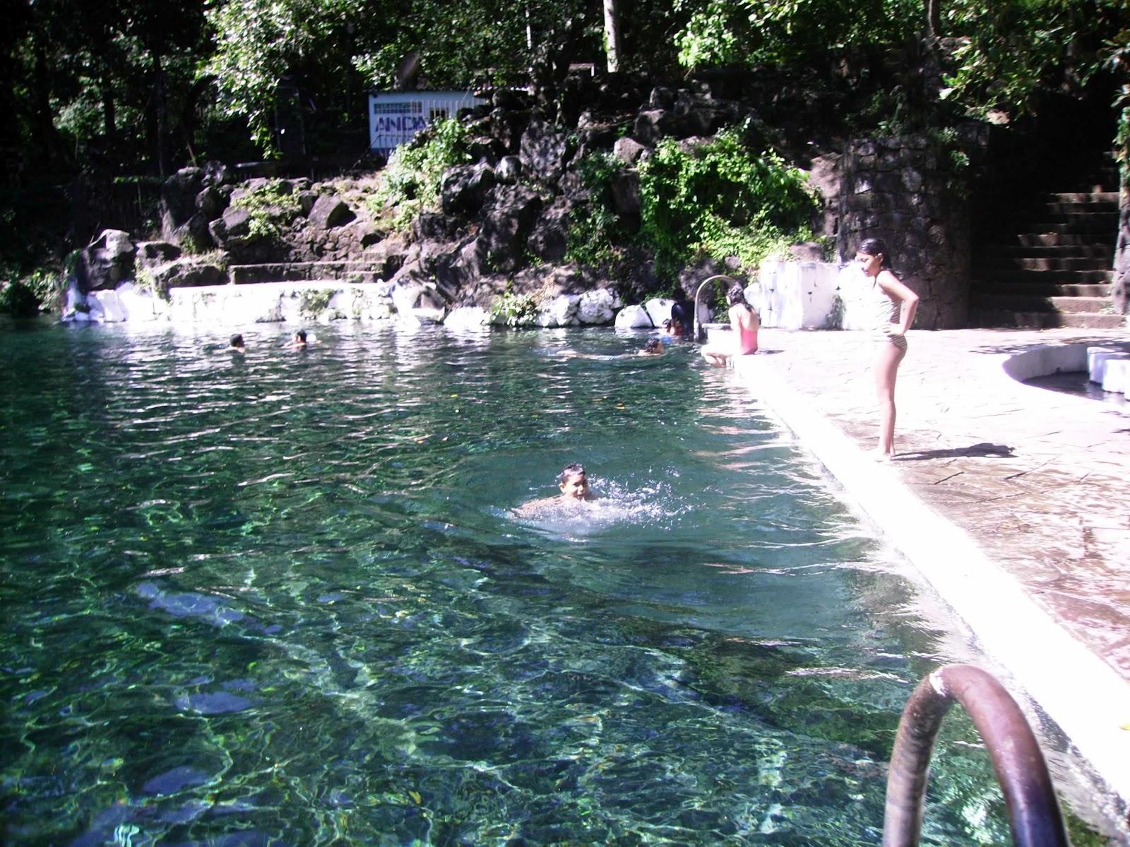 Parque acuático Atecozol - Sonsonate | LLEGANDO A RINCONES DE MI PAÍS