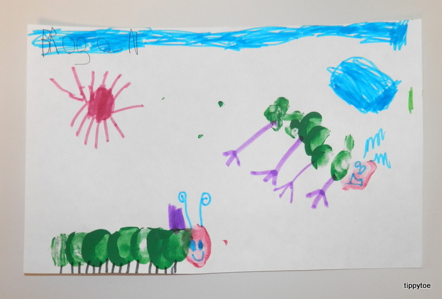 Tippytoe Crafts: Fingerprint Caterpillars