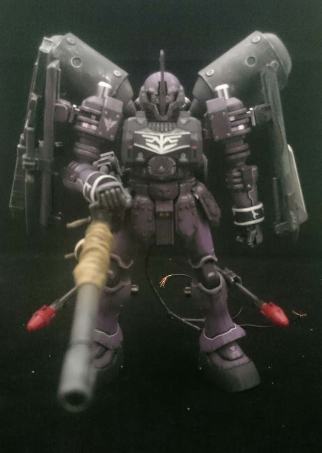 Custom Build: HGUC 1/144 Zudah "Special Purpose Mobile Suit" + LED