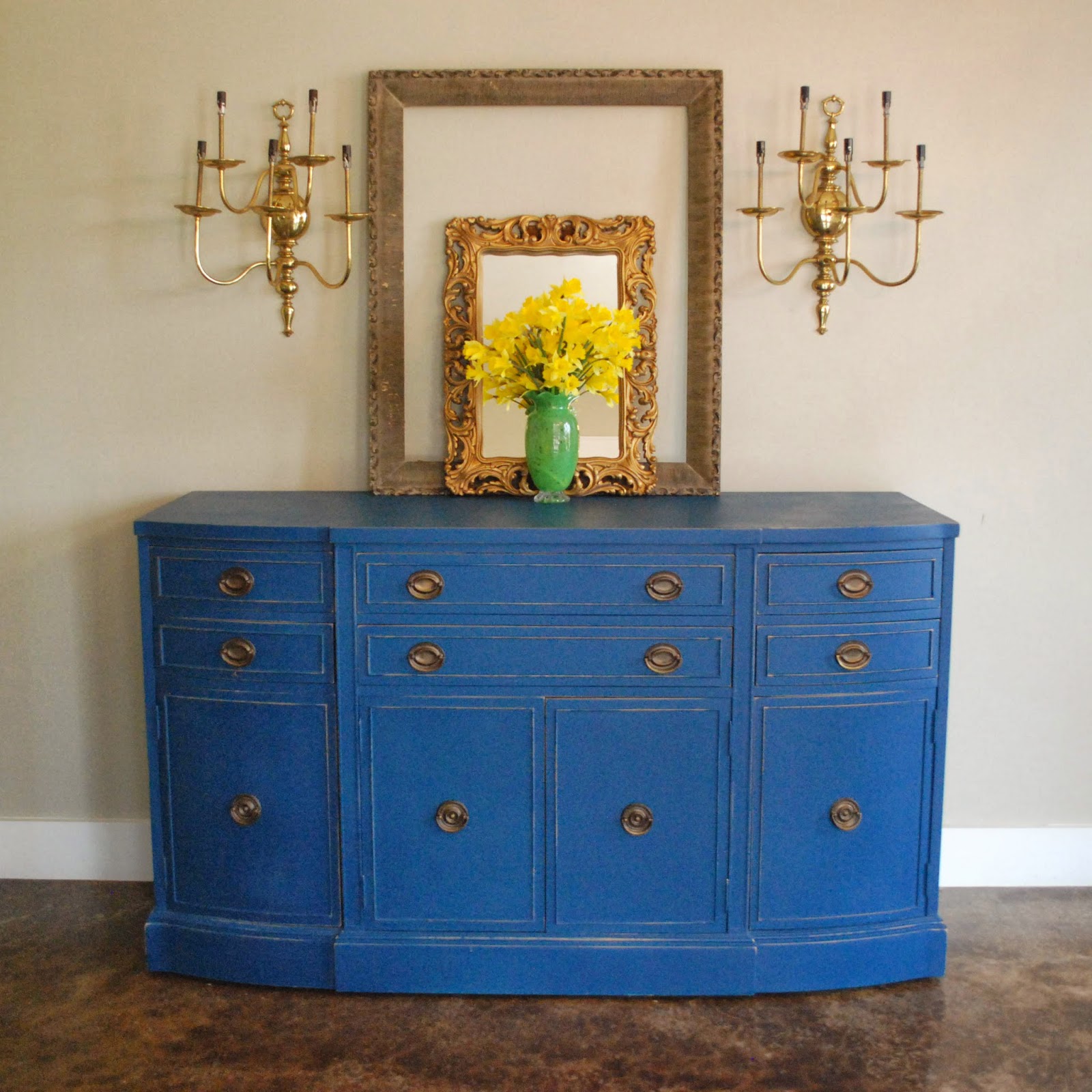 WaterHouse Market: Beautiful Blue Buffet