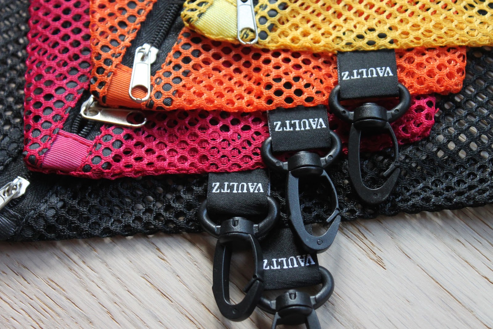 Vaultz Mesh Storage Bags ~ ALL THINGS FUNCTIONAL & PRACTICAL