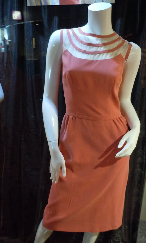 Emma Stone and Jessica Chastain costumes from The Help... | Hollywood ...