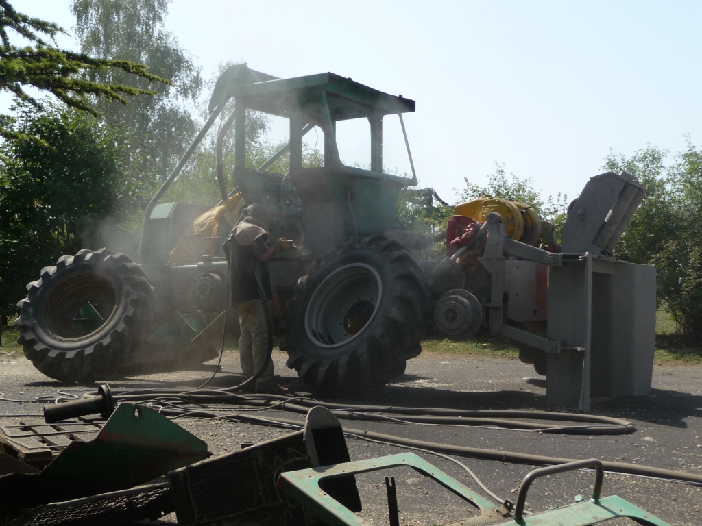 CFPPA le Chesnoy - 45200 AMILLY - Formations Conduite de Machines ... CFPPA le Chesnoy - 45200 AMILLY - Formations Conduite de Machines ...