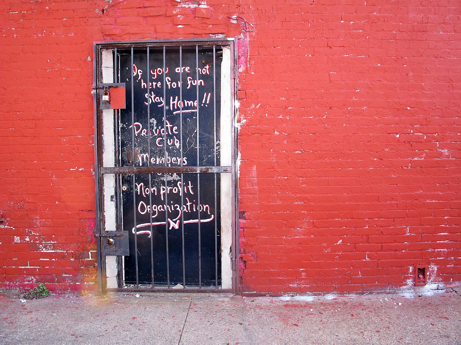 A Manly Shade of Pink: 49 . 3 wheeled motorcycle clubhouse. southwest ...