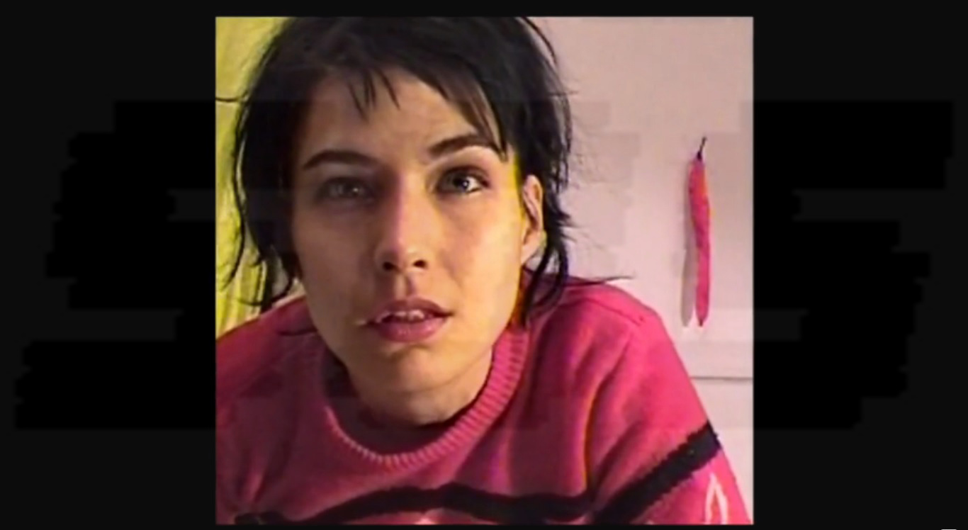 SCREEN ON SCREEN: REVIEW - THE PUNK SINGER (SINI ANDERSON)