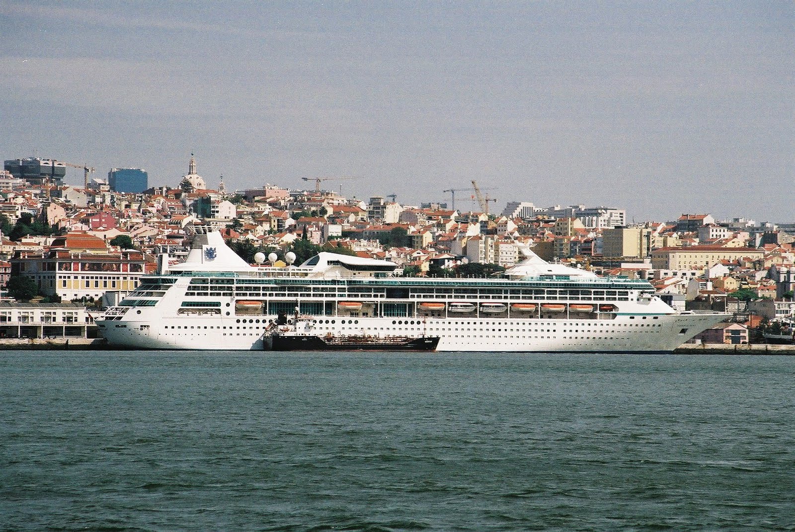 MV "VISION OF THE SEAS" VISITED LIVERPOOL YESTERDAY