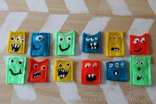 Monster Finger Puppet | Munchkins and Mayhem