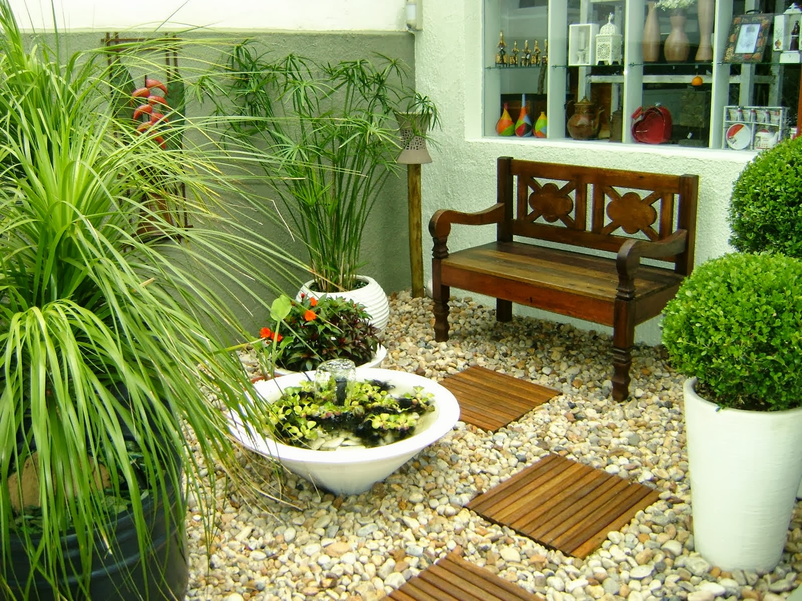 Jardim Na Frente Da Residencia