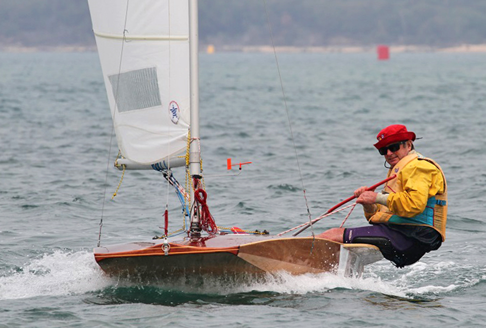Earwigoagin: Scow Moths at South Gippsland Classic Dinghy Regatta