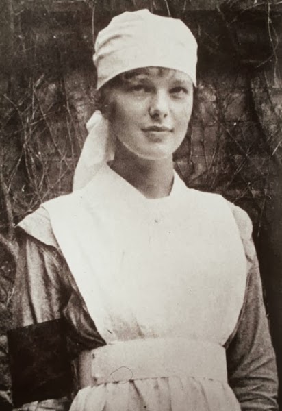 AMELIA EARHART. Desde el principio y volando hacia el final y final (o no)