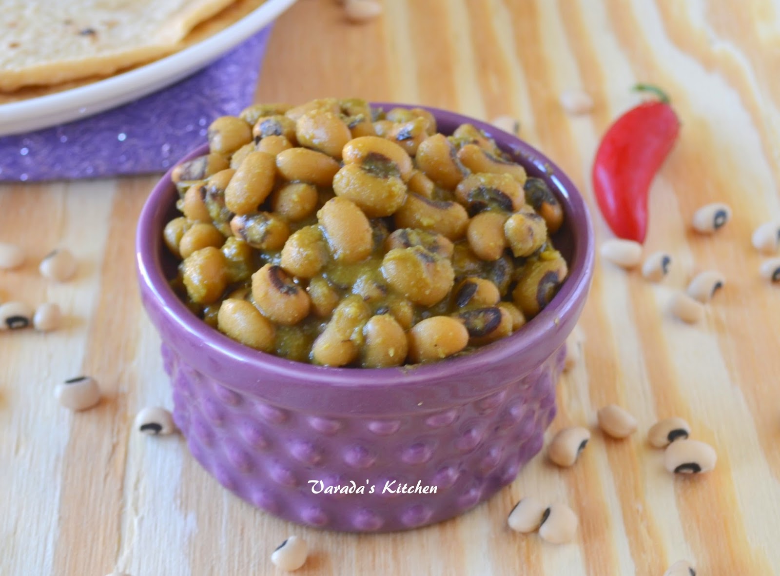 Varada's Kitchen and Garden: Chavlichi Usal / Black Eyed Peas No-onion ...