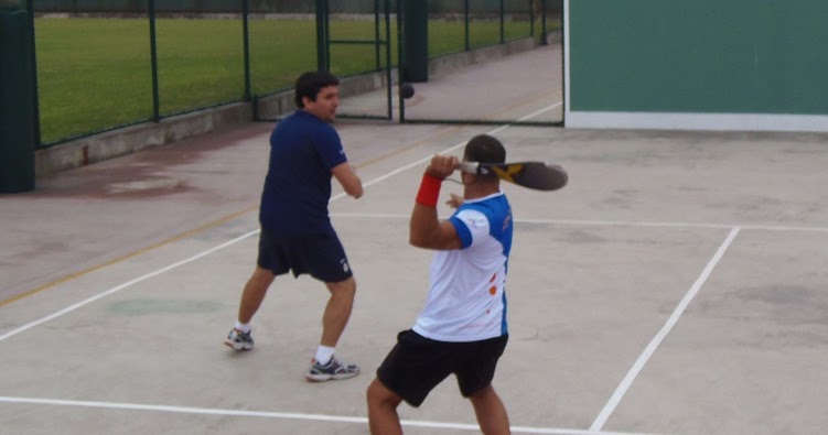 holaesungusto: FRONTÓN CON LAS MUNICIPALIDADES