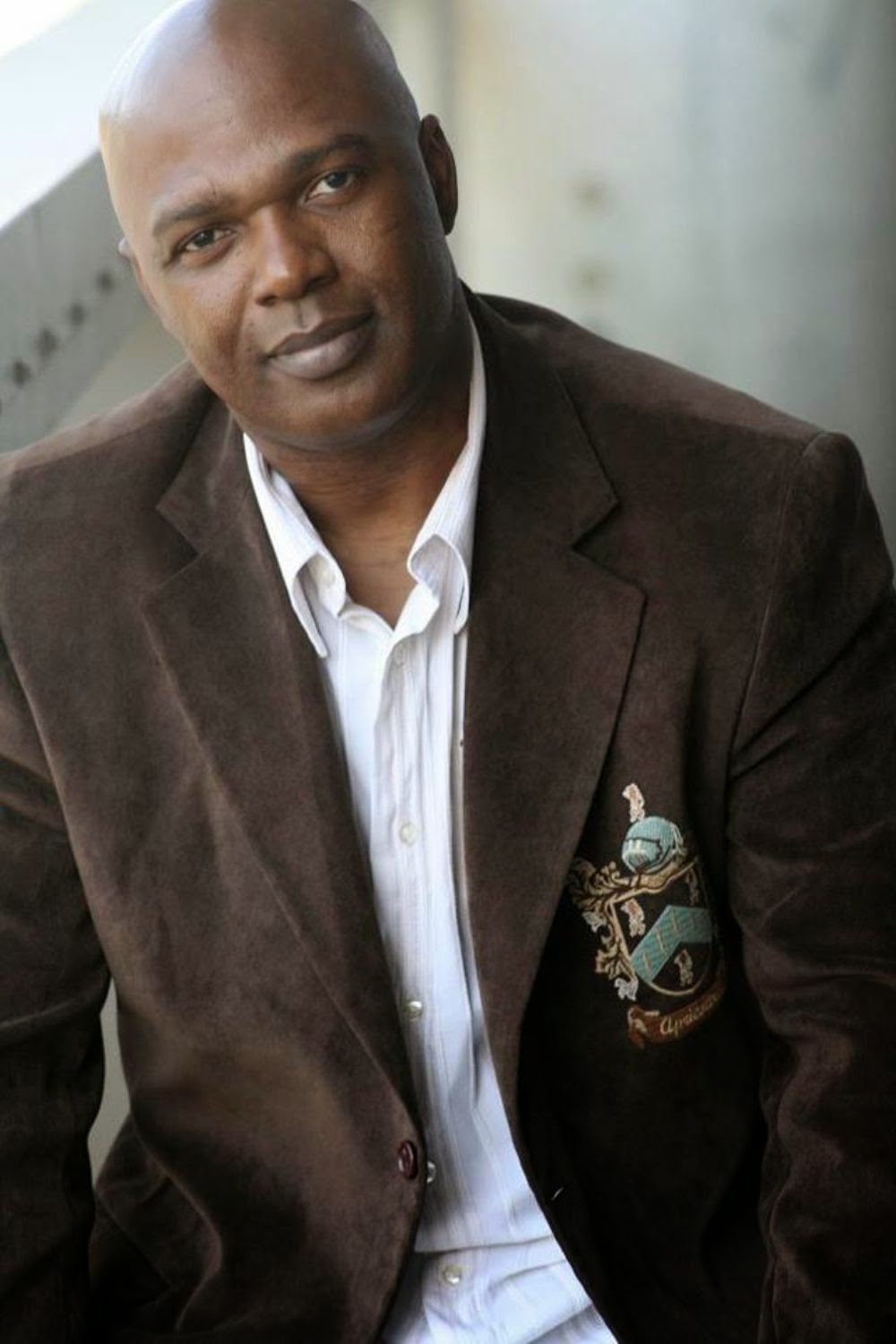 Reggaediscography: ROBERT MINOTT - DISCOGRAPHY: (Reggae Singer)