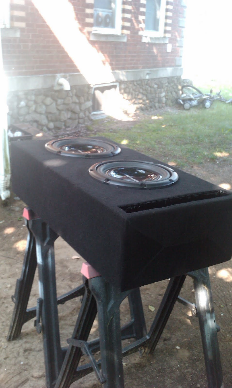 '99 Mazda Miata: Subwoofer Enclosure Build (Part 3)