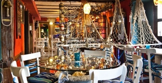 Little Big MAD: Rustika Cafe