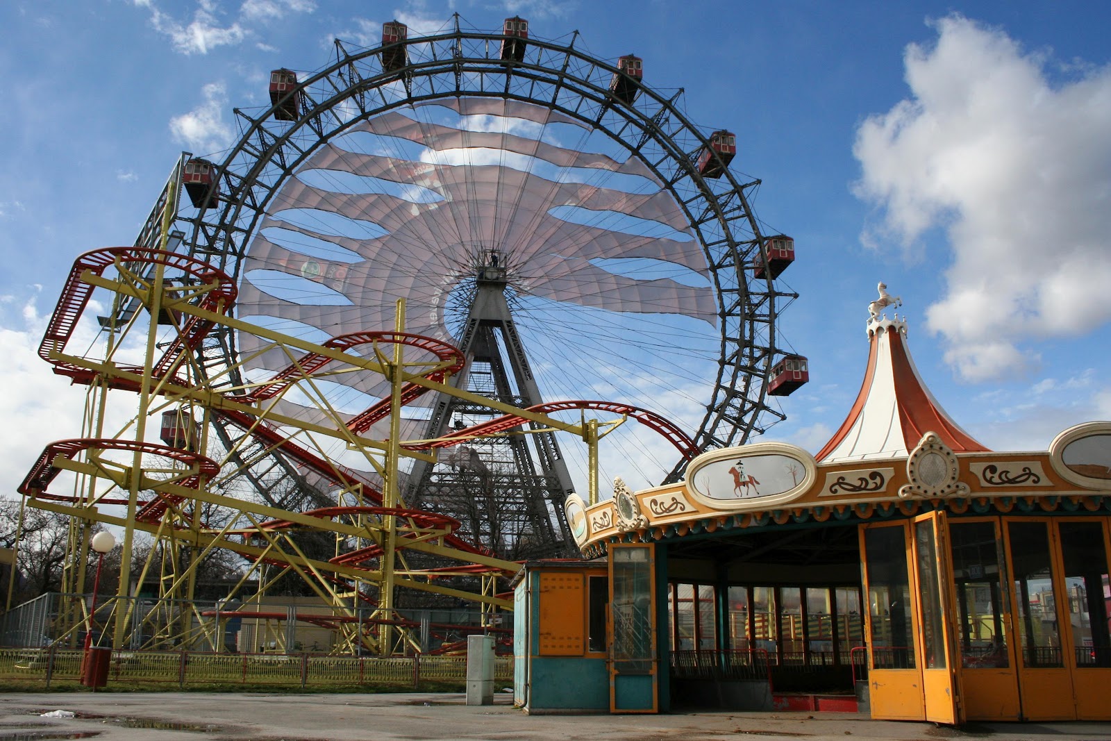 Visit Europe: Europe Attractions: The Prater in Vienna