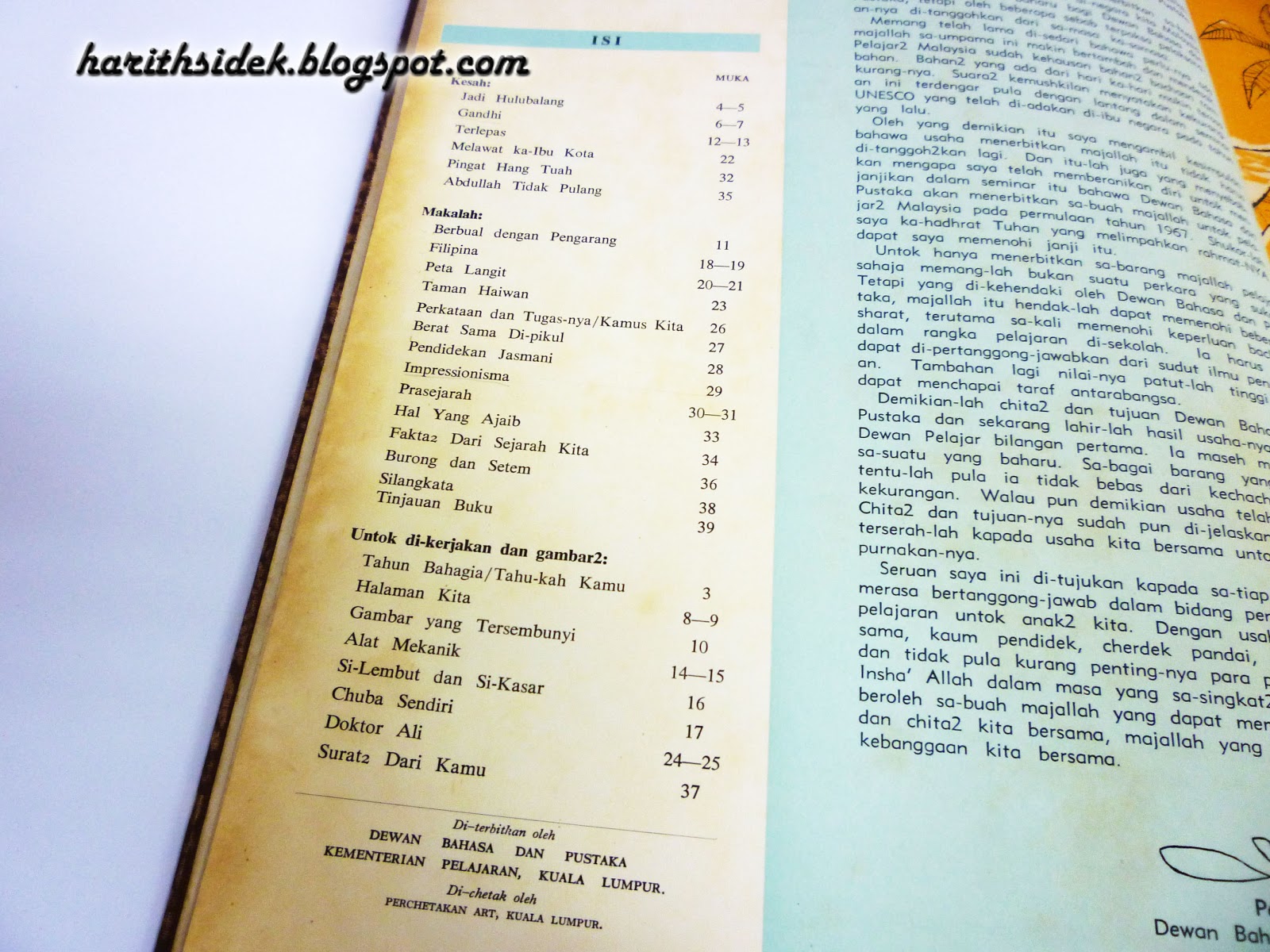 Kitab Tawarikh 2.0: Buku Klasik: Majalah Dewan Pelajar, lima dekad ...