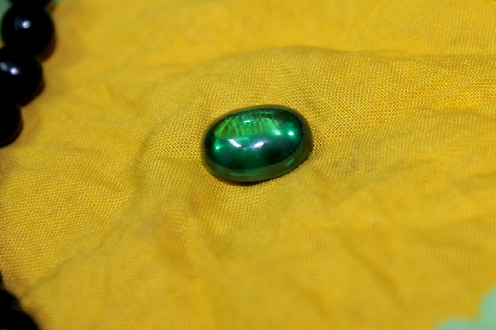 Kalam Nurani: Khasiat Batu Geliga